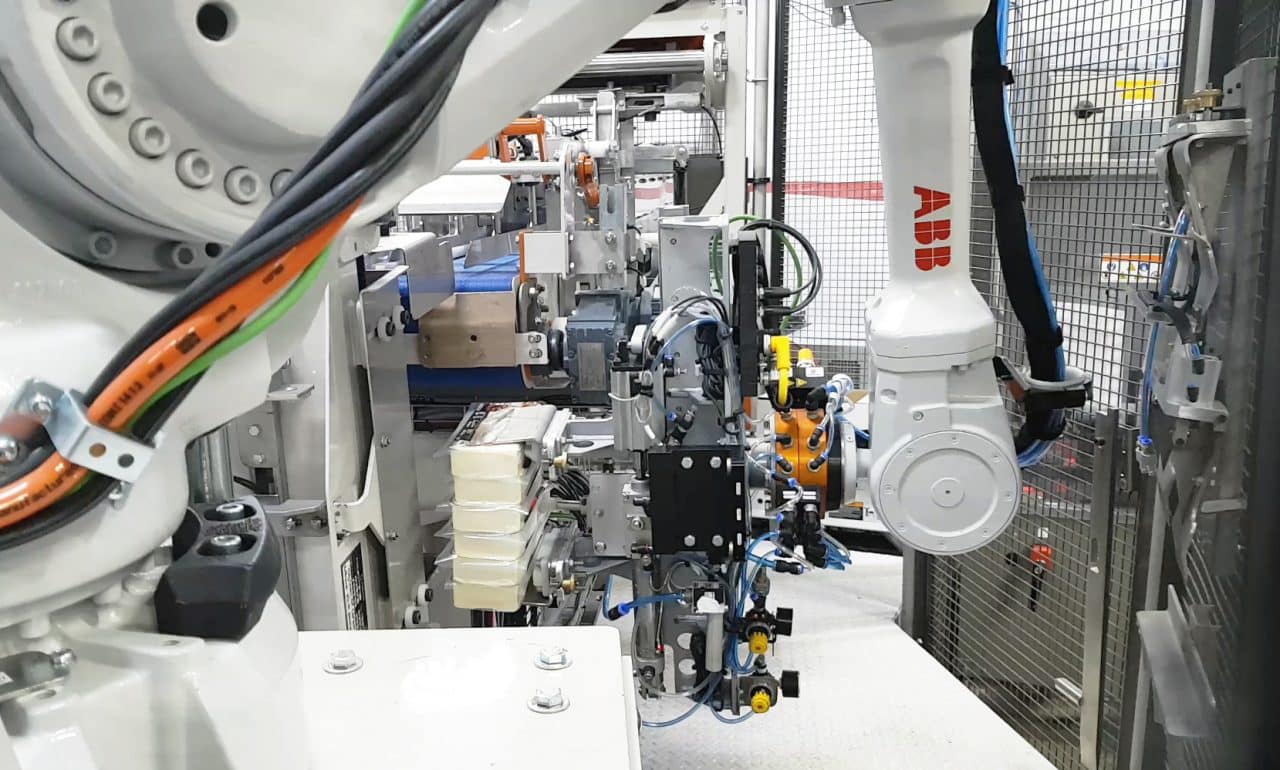 Block Case Packer | Efficient & Scalable Solution | ROBOVIC Inc